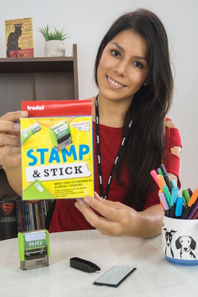 Stamp & Stick – Maneira rápida e fácil de marcar todos os pertences